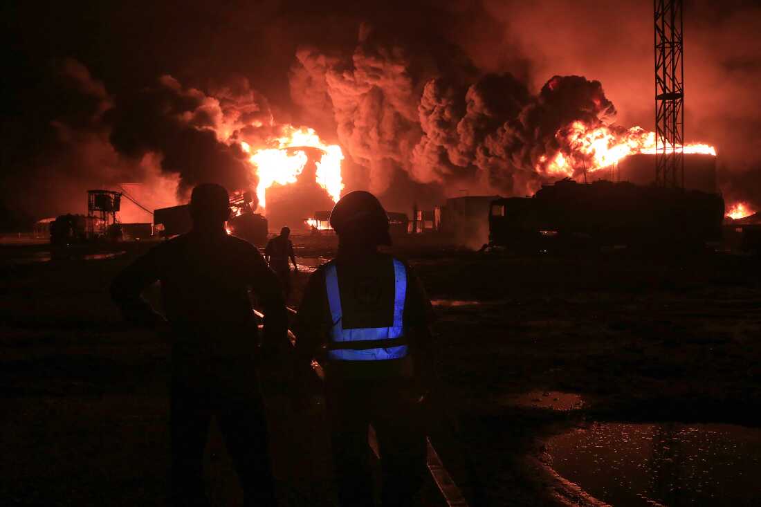 Israeli Airstrikes Hit Yemen’s Hodeidah After Houthi Drone Attack on ...